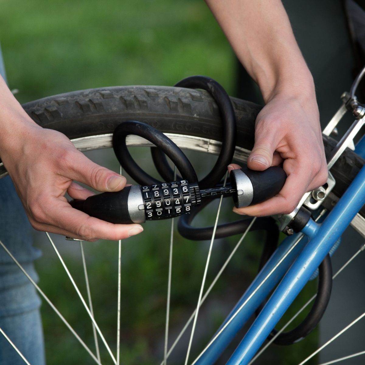 Best Tips for Choosing a Lock for Your Bike - UltiUber Life