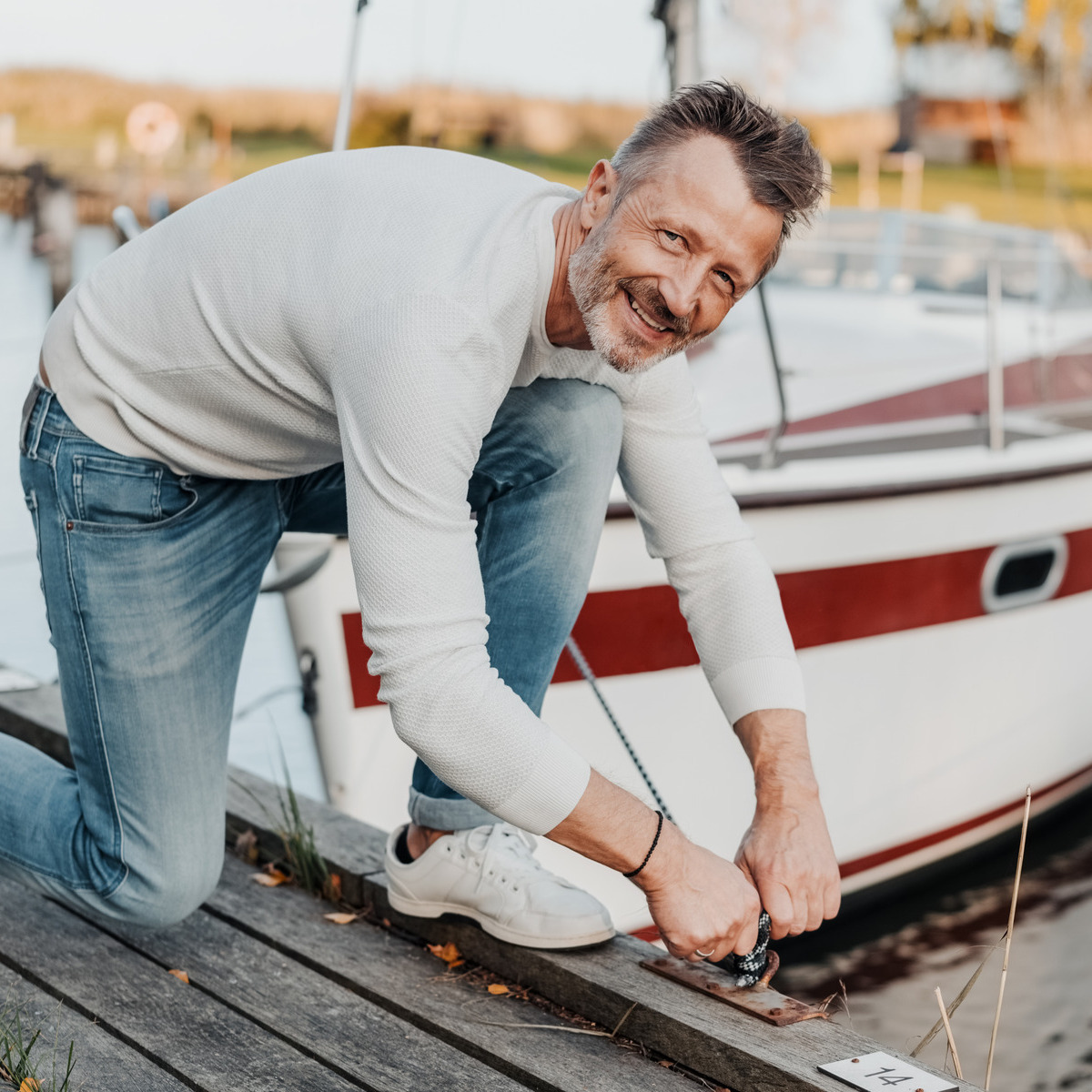 How To Avoid Common Boat Damage at the Marina - UltiUber Life